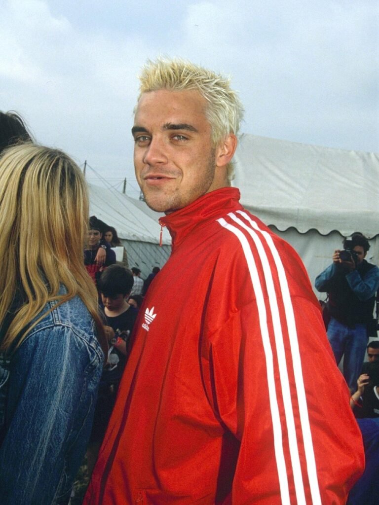 'BRITPOP': Robbie Williams anuncia su nuevo álbum - Billboard Argentina ...