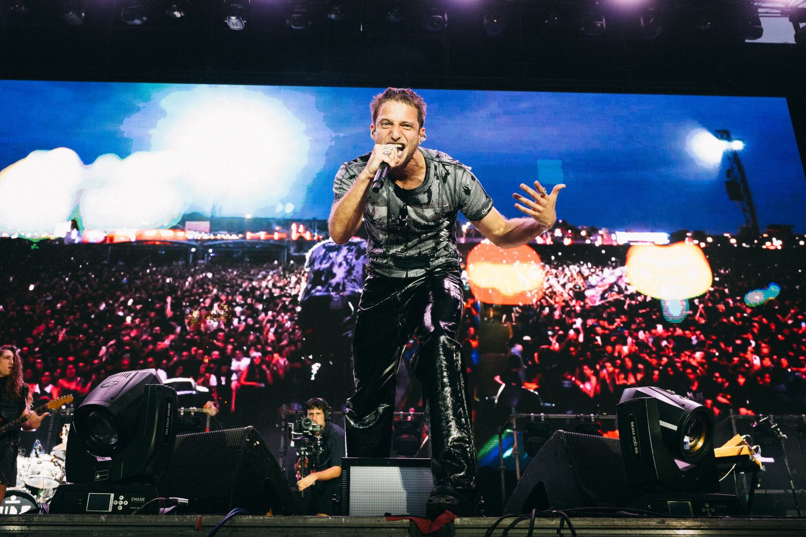 Wos anuncia su show en el Estadio Obras - Billboard Argentina ...
